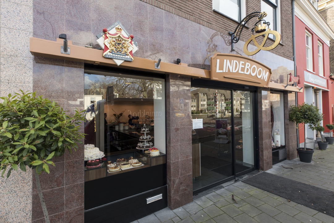 Zwolse markt ligt open voor Patisserie Lindeboom
