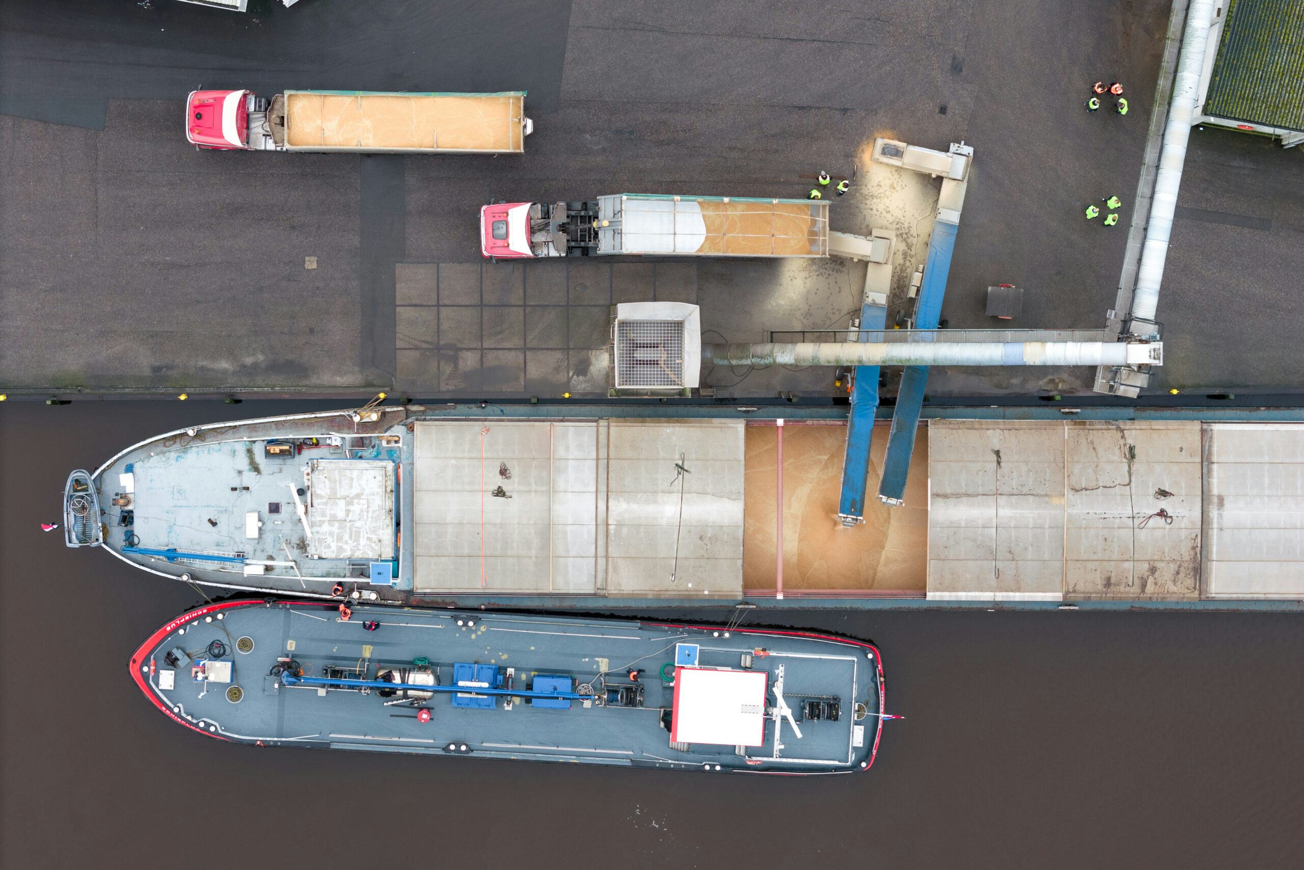 Royal Koopmans vaart duurzaam: eerste Nedertarwe verscheept met 85% CO2 ...