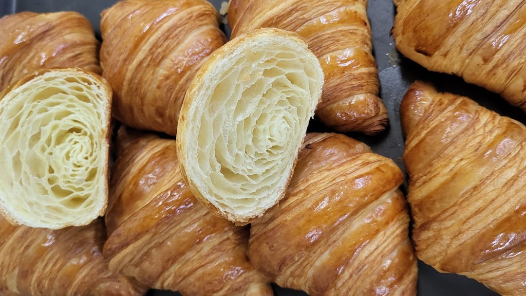 Boulangerieteam en Debic lanceren wedstrijd om 'De lekkerste croissant ...